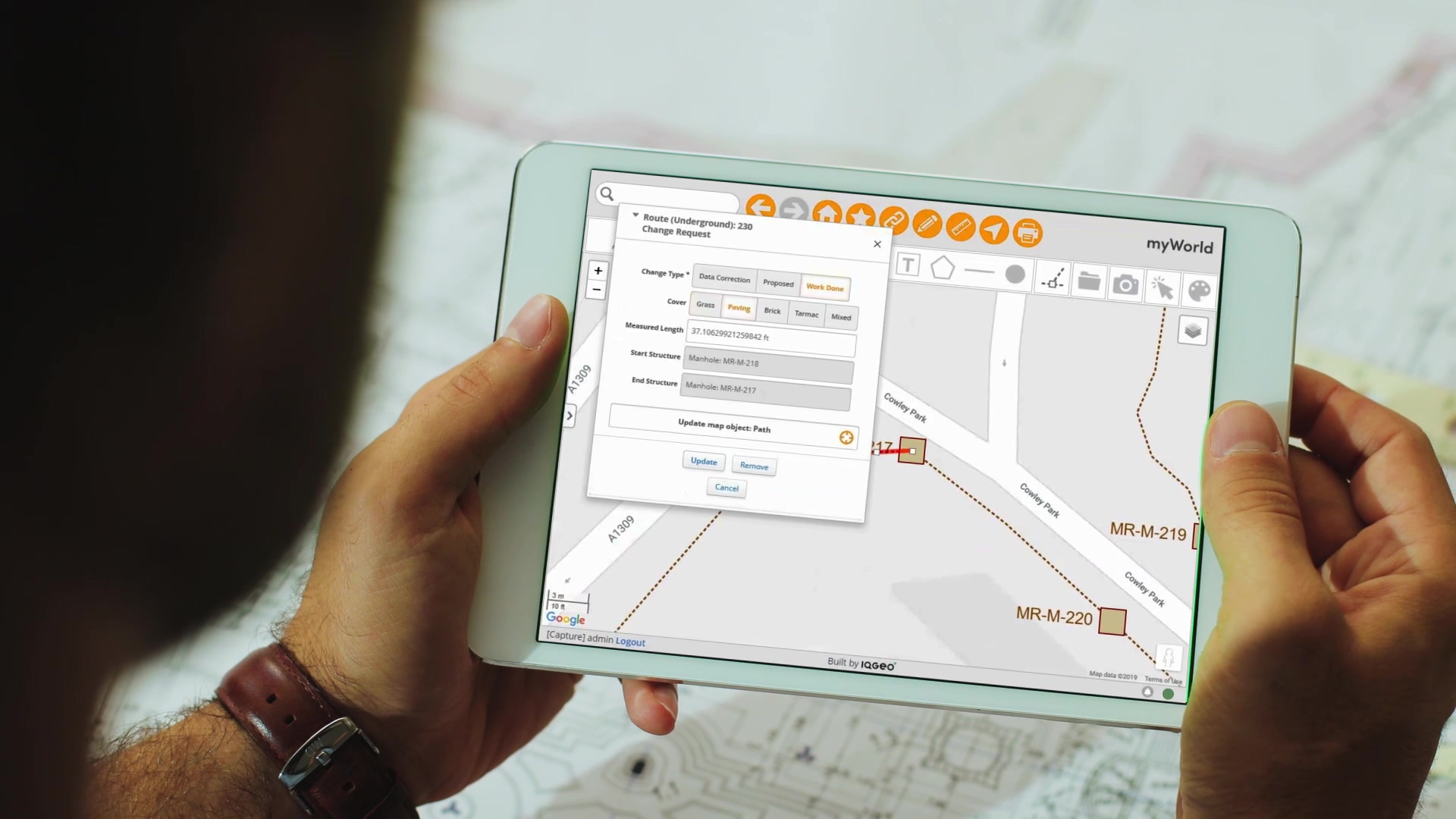Identify and document telecom and utility network data in real time | IQGeo